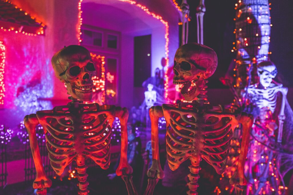 Halloween Decorating Ideas For Your Home Nicol Estate Agents halloween-decorating-ideas-for-your-home-nicol-estate-agents